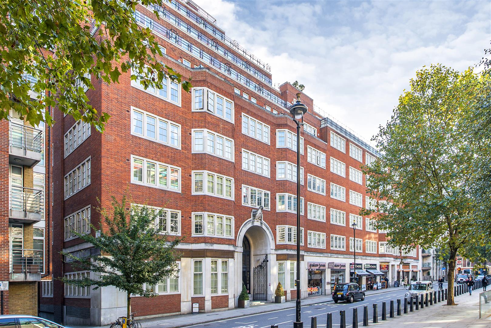 2 bedroom flat to rent in Romney House, 47 Marsham Street, Westminster ...