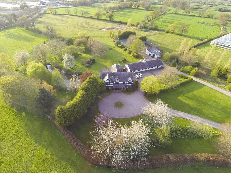 Free property report Paradise House, Holmes Chapel Road, Over Peover ...