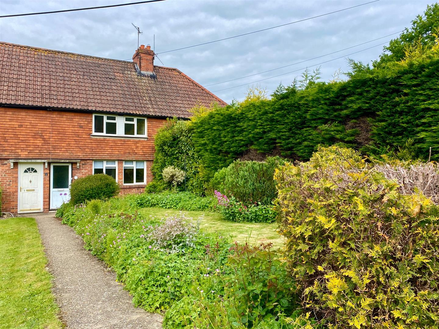 Free property report 9 Hever Road Cottages, Hever Road, Bough Beech ...