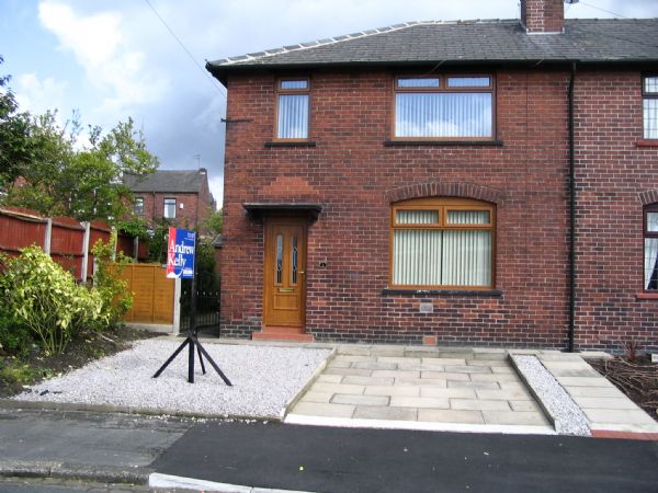 Free property report 1, Lightburn Avenue, Littleborough, OL15 8QE - Chimnie