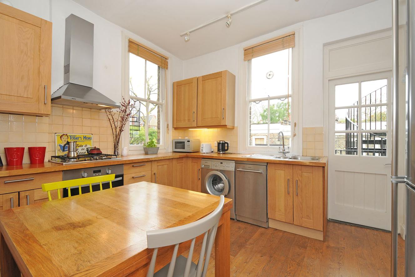 Free property report 63b, Lofting Road, London, N1 1JA - Chimnie