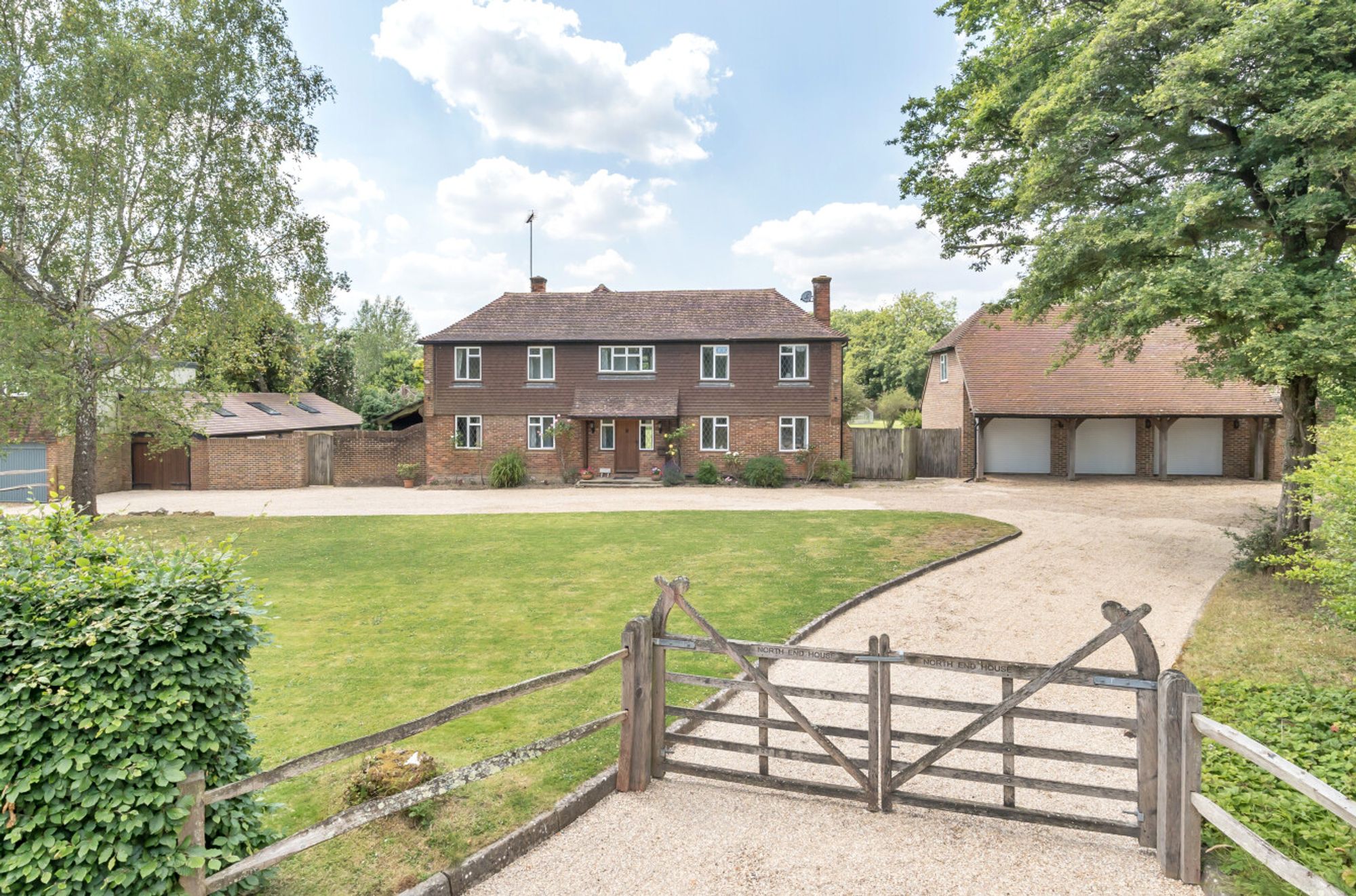 Free property report Northend House, Old Holbrook, Horsham, RH12 4TW ...
