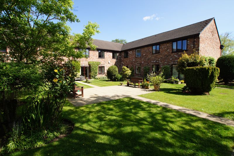 Photos of Sandringham Court, London Road, Holmes Chapel, Crewe CW4 ...