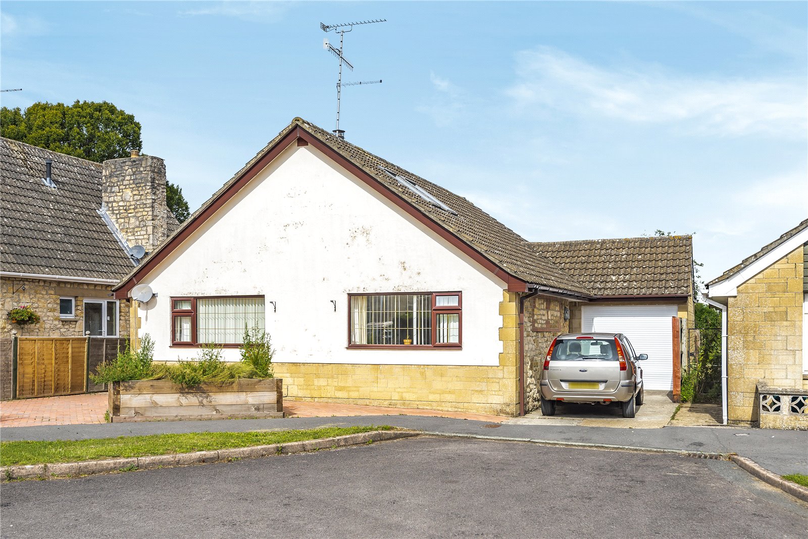 Free property report 30, Sutton Park, Blunsdon, Swindon, SN26 7BB - Chimnie