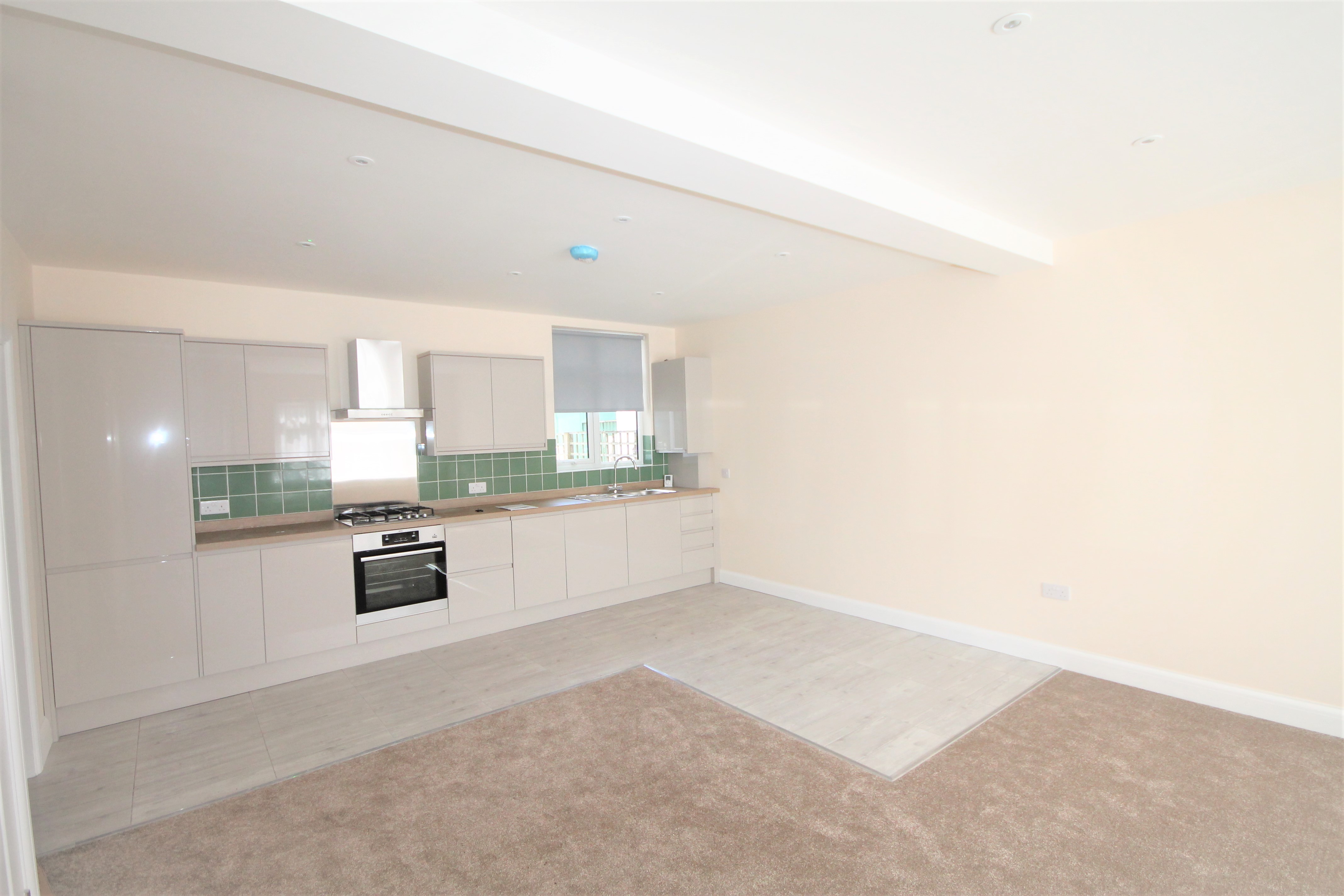 Free property report 3 Bridle Parade, Bridle Road, Croydon, CR0 8HA ...
