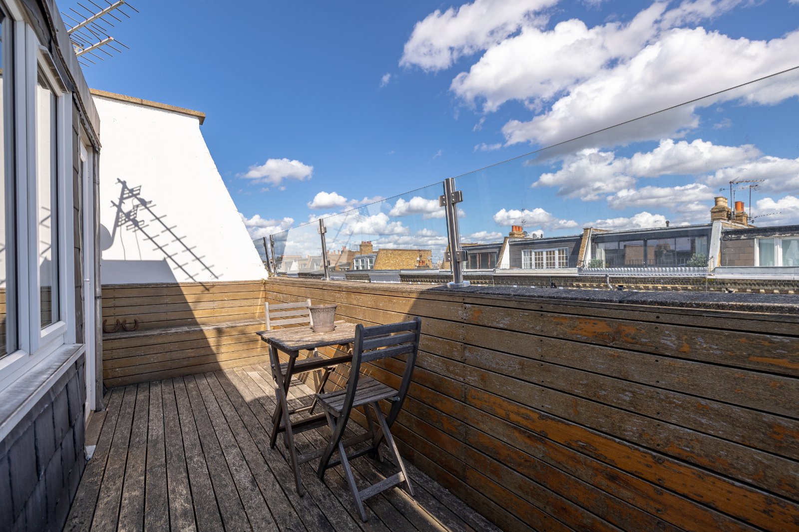 3 bedroom flat for sale - Million Plus.com The Luxury Marketplace
