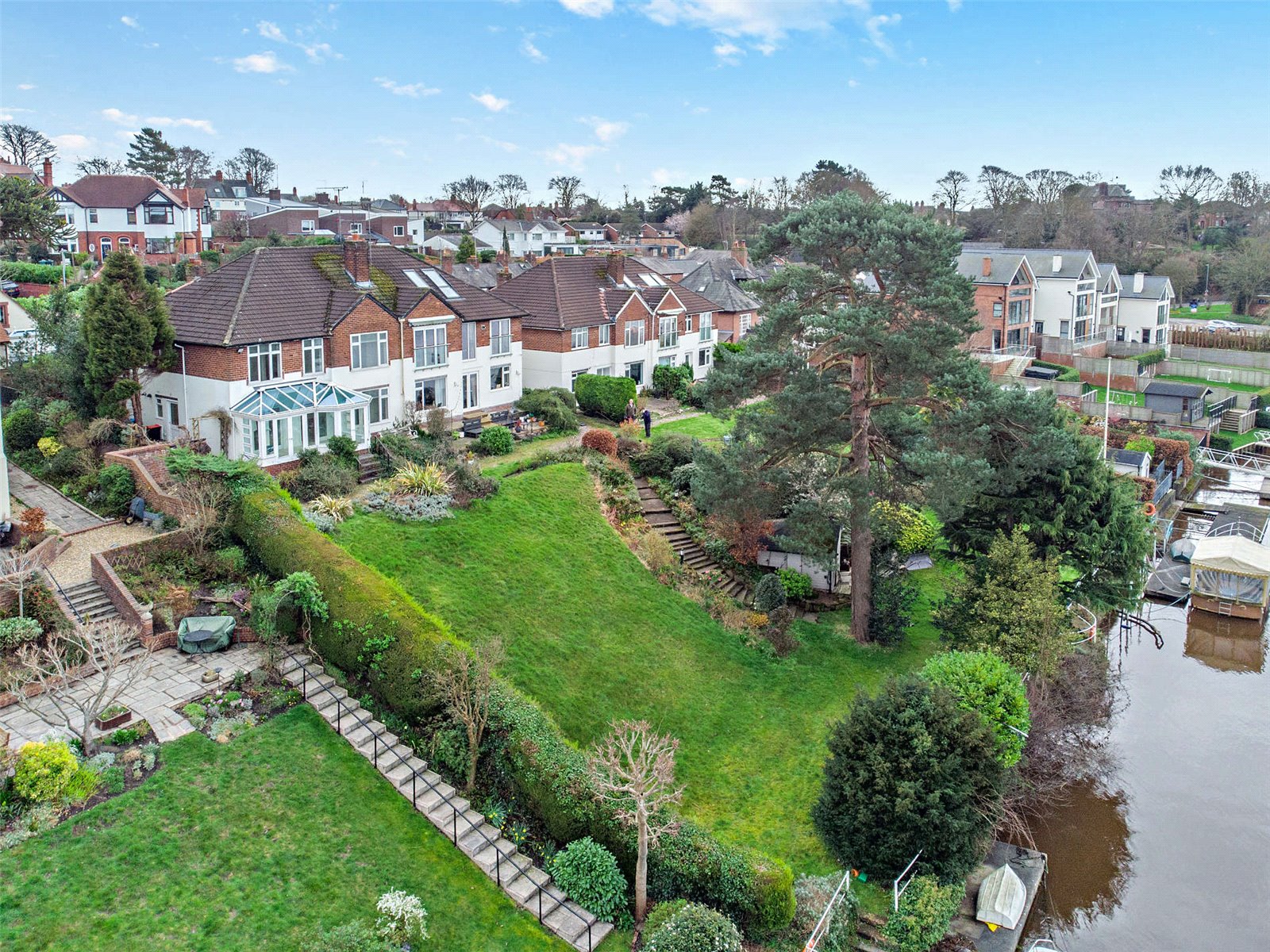 Free property report 1, Meadow View, Sandy Lane, Chester, CH3 5UW - Chimnie