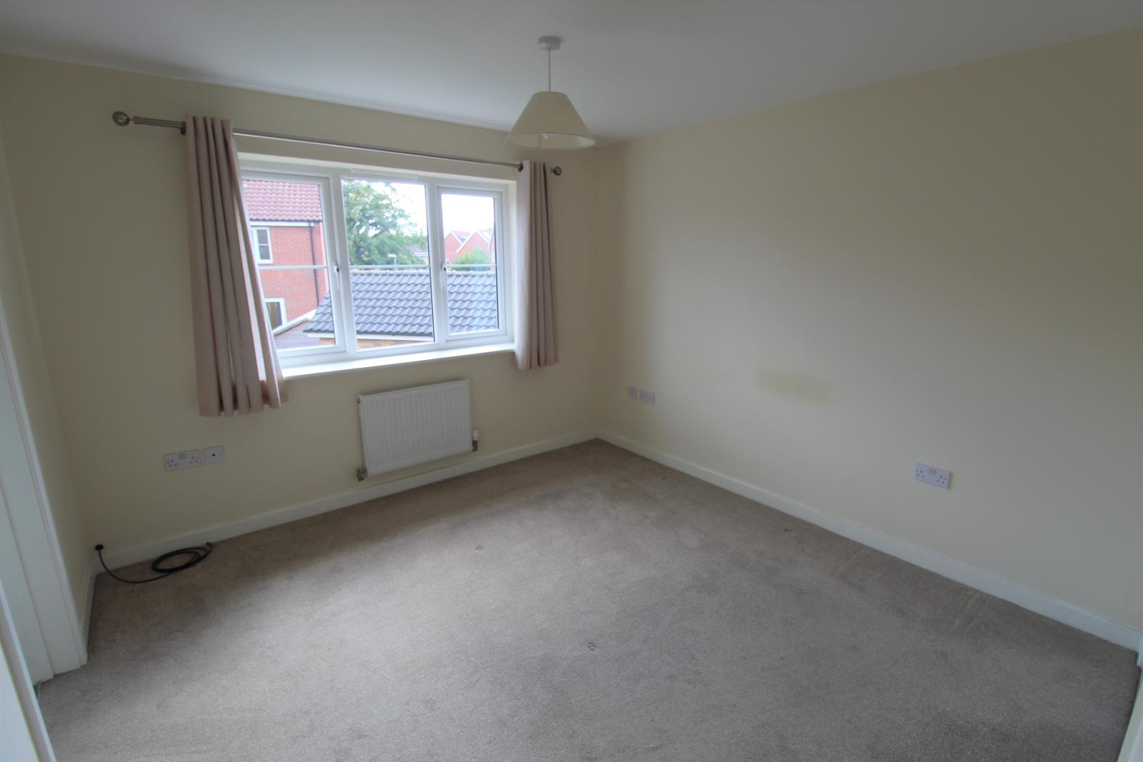 Free property report 18 Barleycorn Way, Beck Row, IP28 8YQ - Chimnie