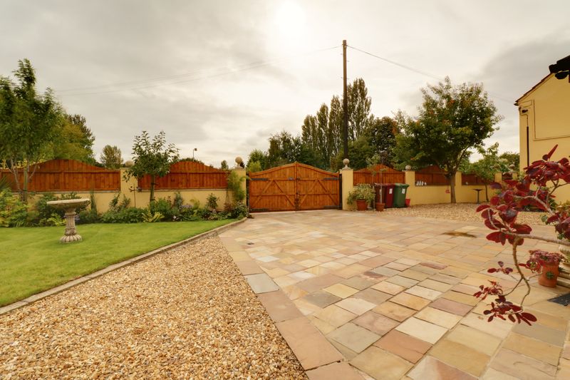 Free property report Woodcarr Cottage, Sandtoft Road, Westgate, Belton ...