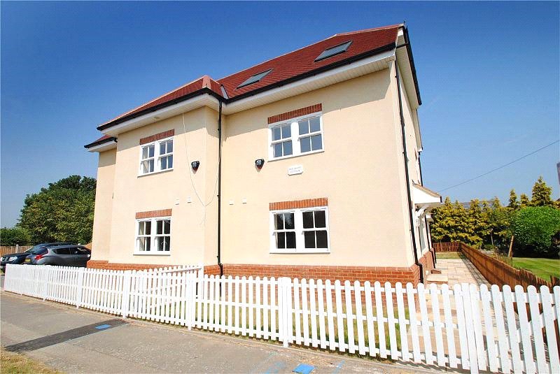 Free property report 2 Redcroft Cottages, Ockendon Road, Upminster ...