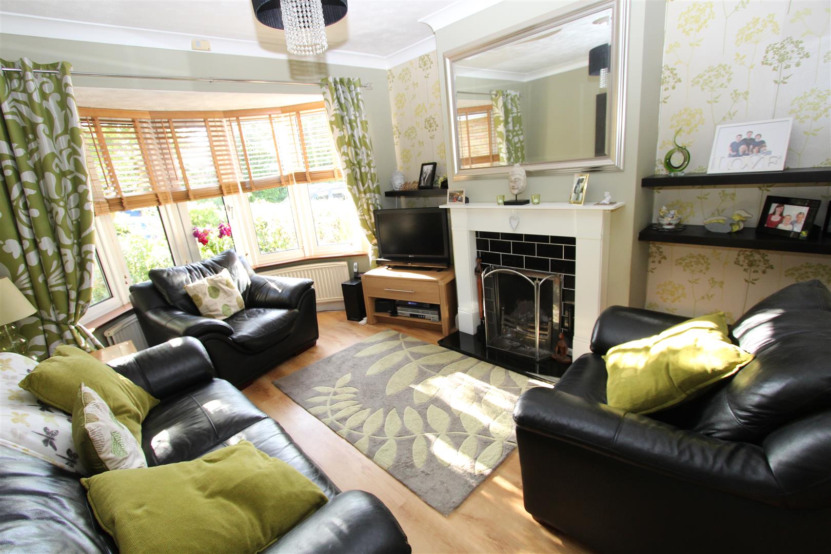 Free property report 42, Ruins Barn Road, Tunstall, Sittingbourne, ME10 ...