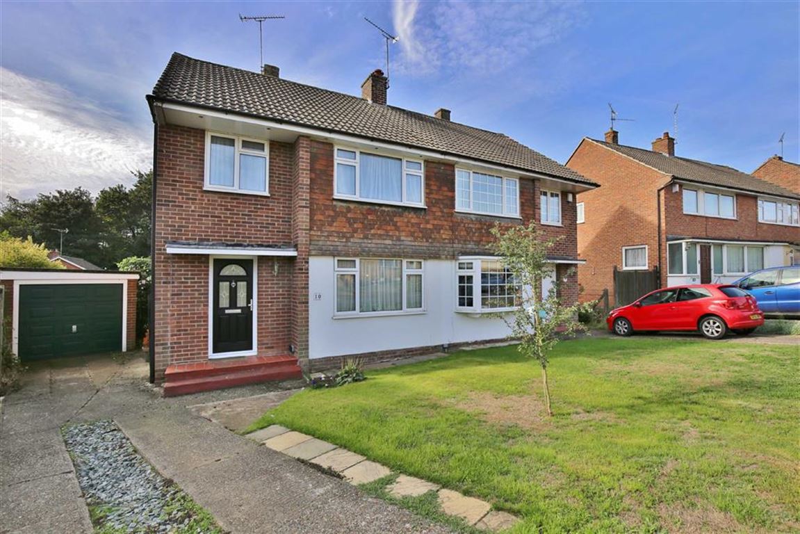 Free property report 10, Wyatt Close, Borough Green, Sevenoaks, TN15 ...