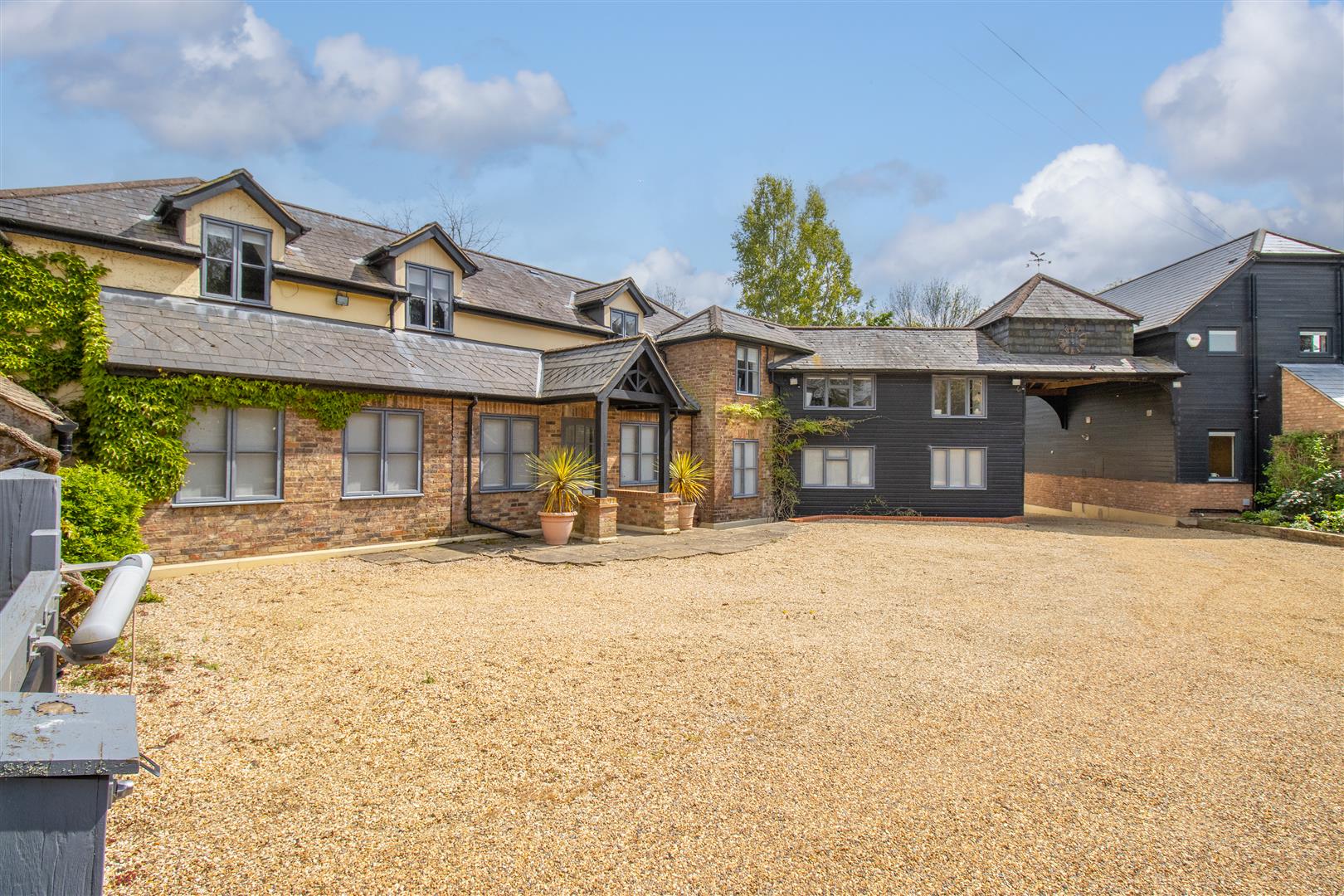 Free property report Barns Cottage, Grange Lane, Letchmore Heath ...