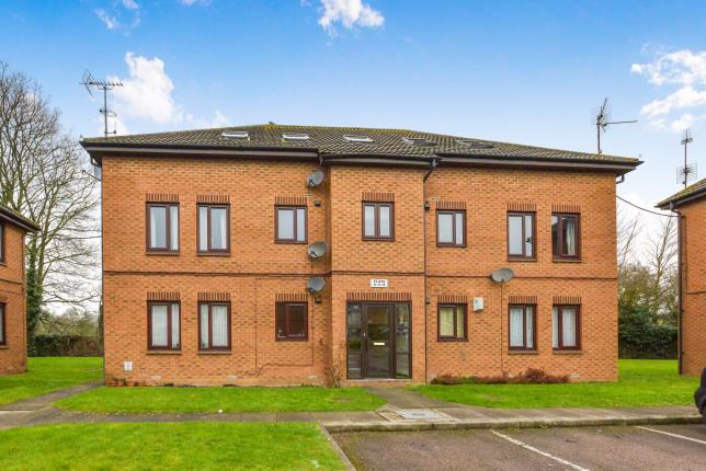 Free property report 14 Cavalier Close, Luton, LU3 2XS - Chimnie