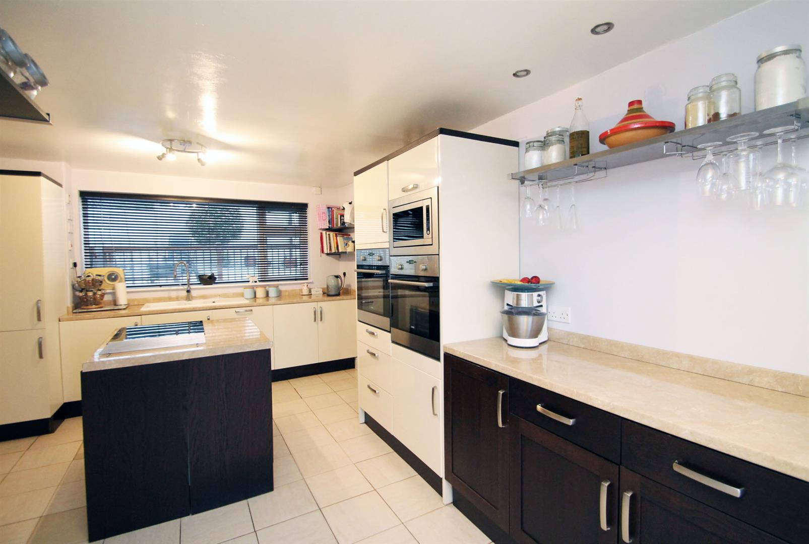 Free property report 1, Digby Hall Drive, Gedling, Nottingham, NG4 4JT ...