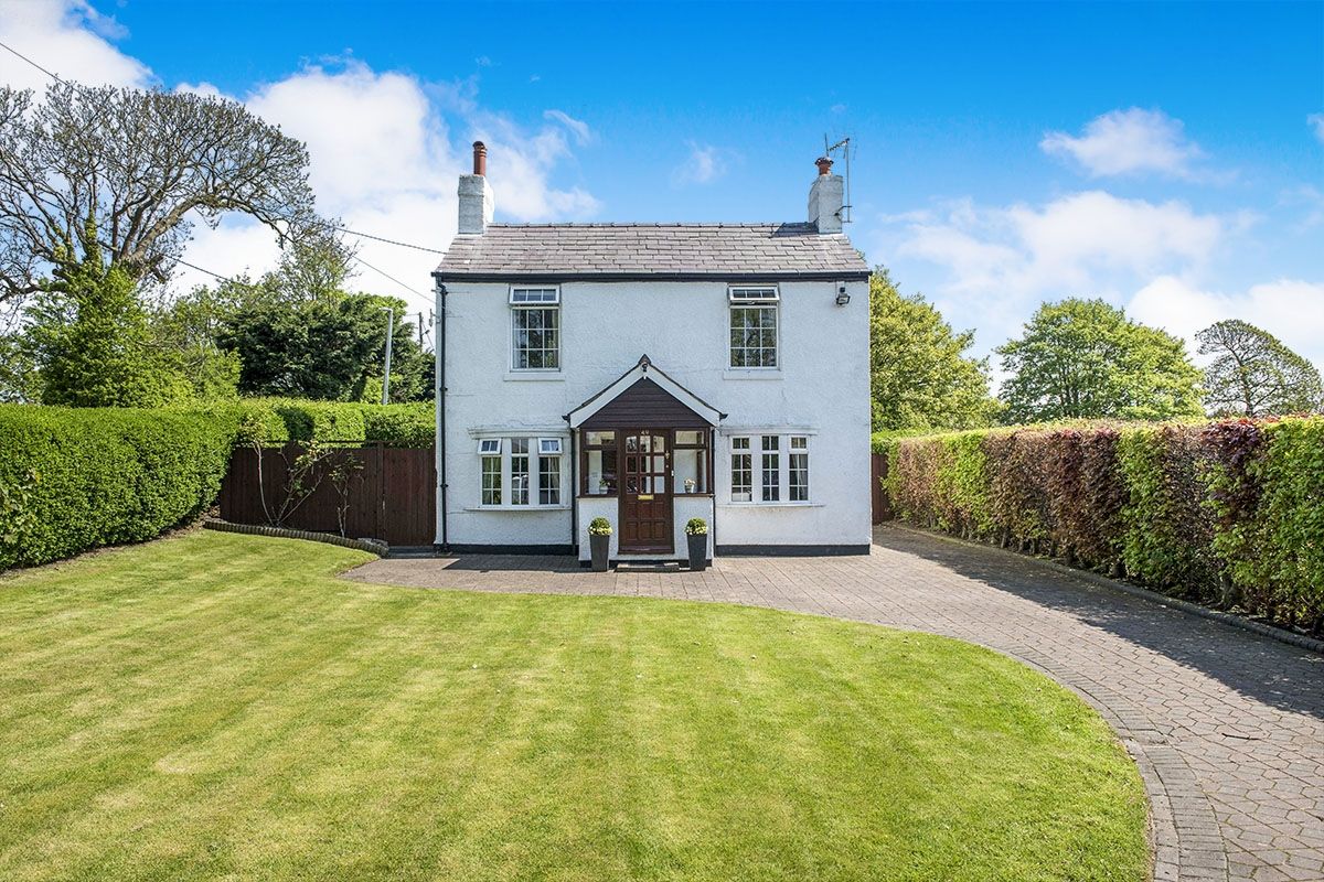 Free property report 49 Pilling Lane, Lydiate, L31 4HB - Chimnie