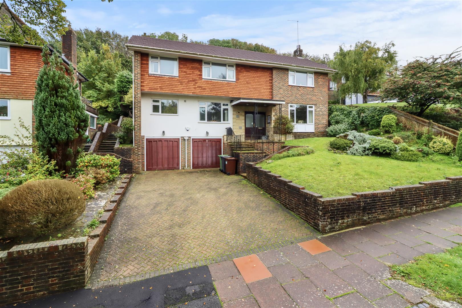 Free property report 7, Cranborne Avenue, Eastbourne, BN20 7TS - Chimnie