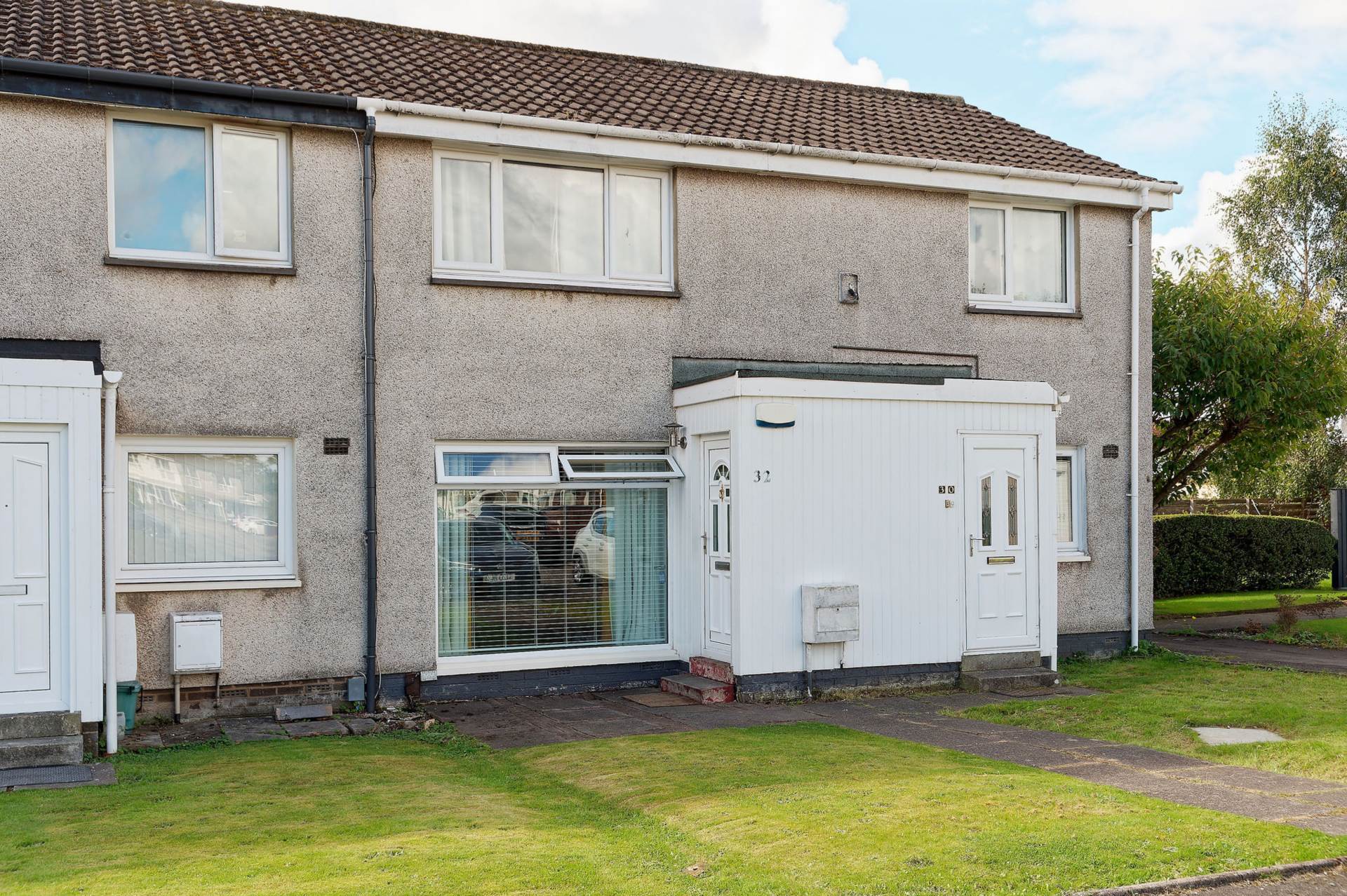 Free property report 32, Cramond Avenue, Renfrew, PA4 0XG - Chimnie