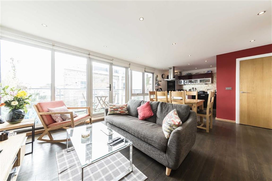 Free Property Report Flat 5 31 Bedford Hill London Sw12 9ey Chimnie