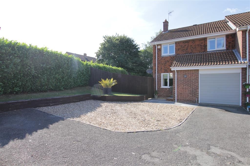 Free property report 11, Elder Close, Tilehurst, Reading, RG31 5WG ...