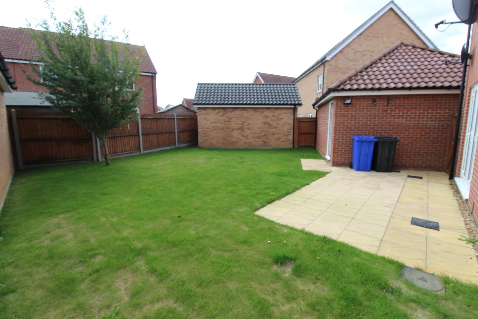 Free property report 18 Barleycorn Way, Beck Row, IP28 8YQ - Chimnie