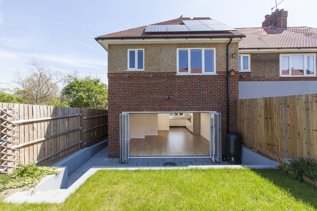 Free property report 2A, Mottingham Lane, Mottingham, SE12 9AN - Chimnie