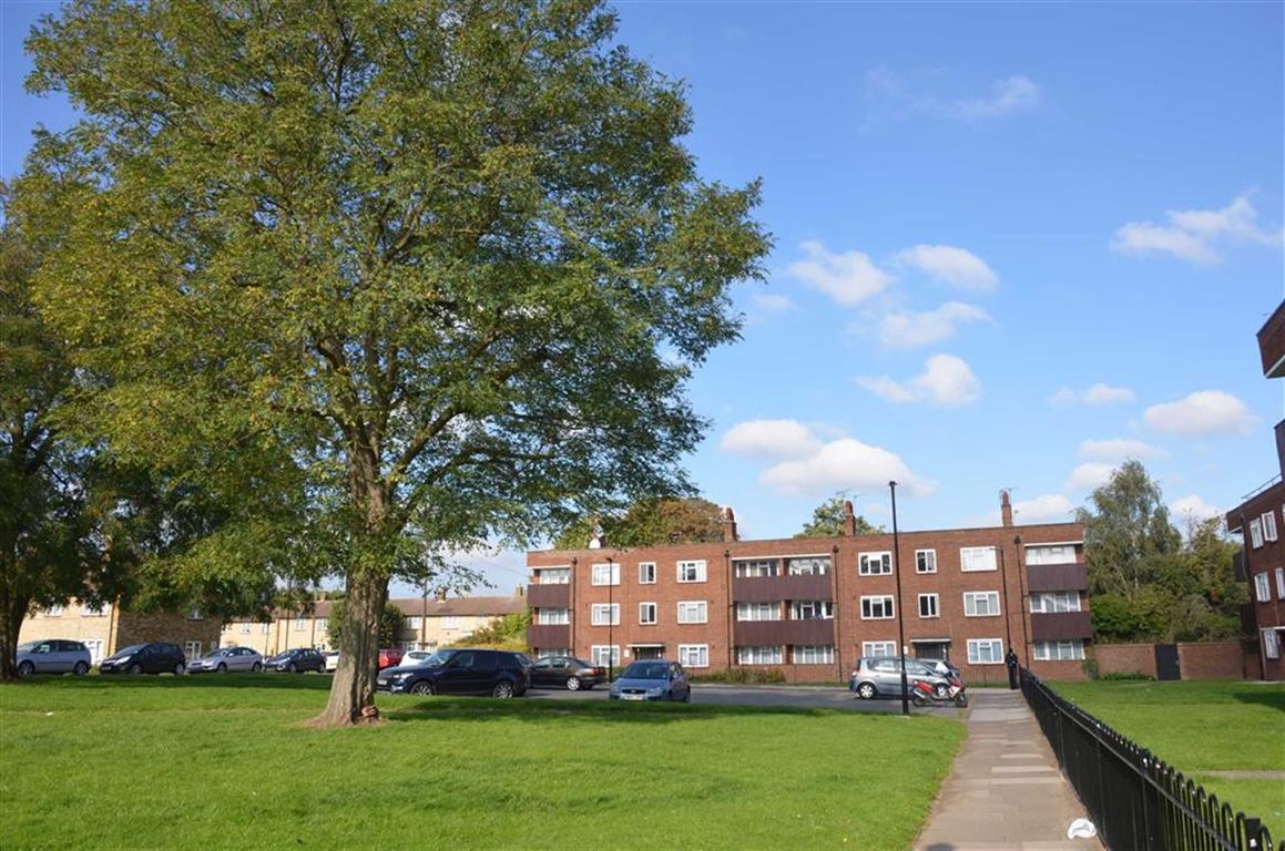 Free property report 65 Field Lane, Brentford, TW8 8NA - Chimnie