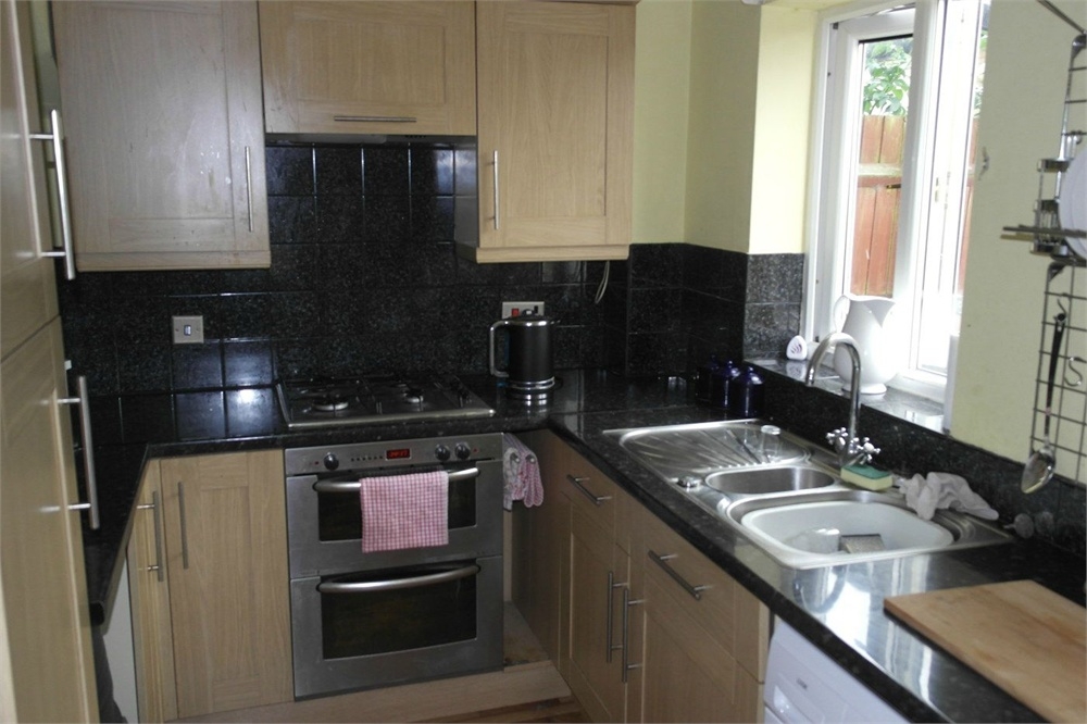 Free property report 42, Morgan Close, Northampton, NN3 5JH - Chimnie