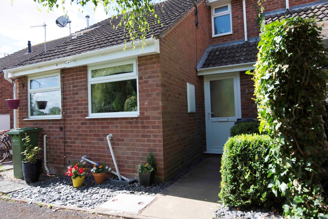 Free property report 5 Wilfred Close, Worcester, WR3 8XQ - Chimnie