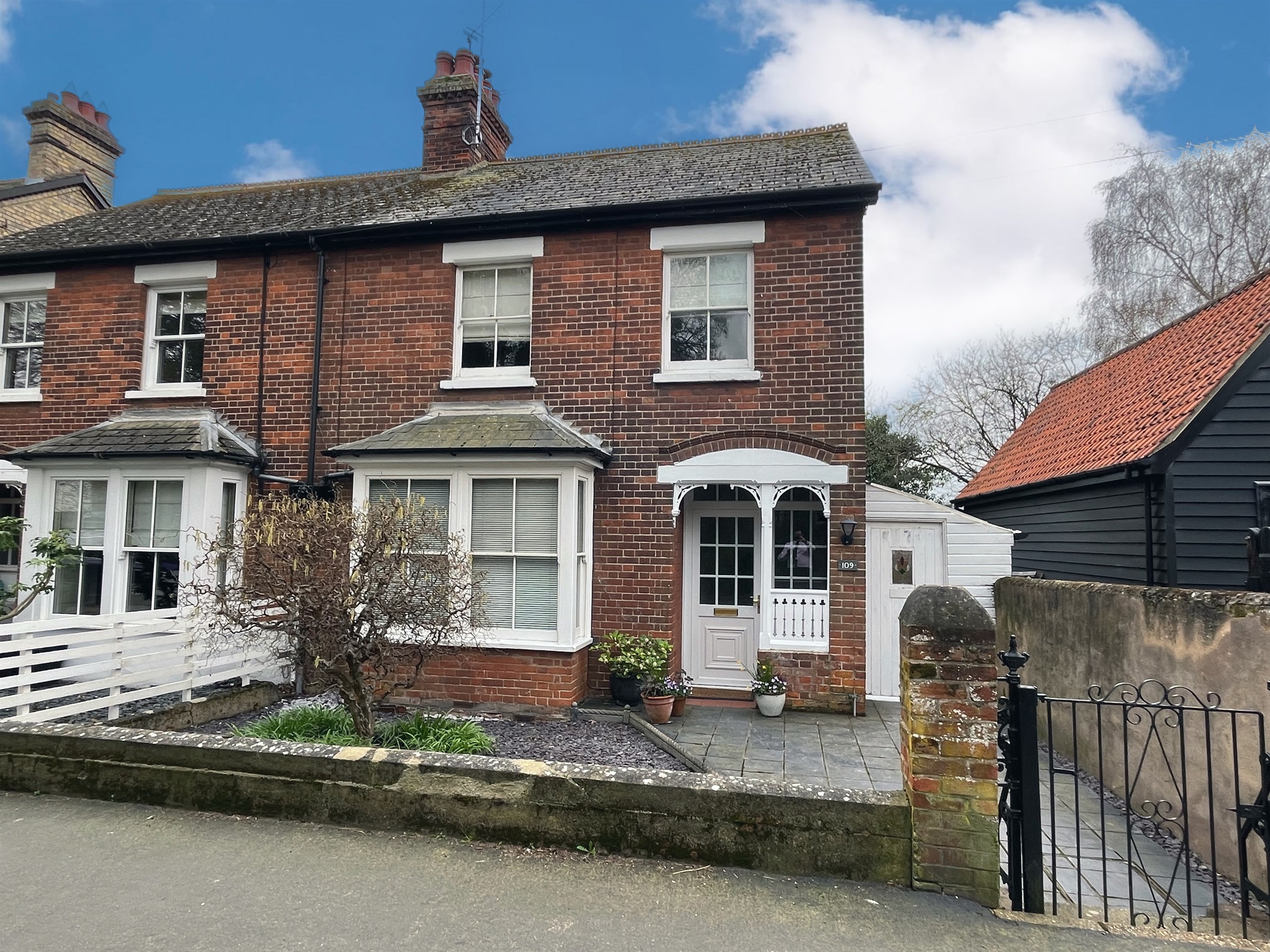 Photos Of Ashdon Road Saffron Walden Cb10 67011821 Primelocation