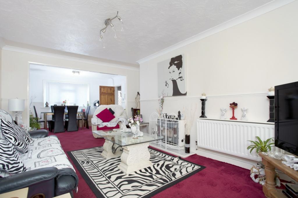 Free property report 2, Allan Grove, Romsey, SO51 5BH - Chimnie